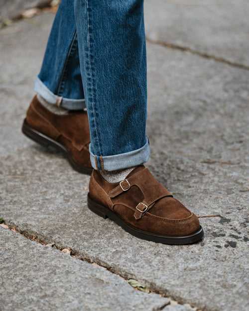 Velasca | Scarpe scamosciate da uomo marroni, con doppia fibbia